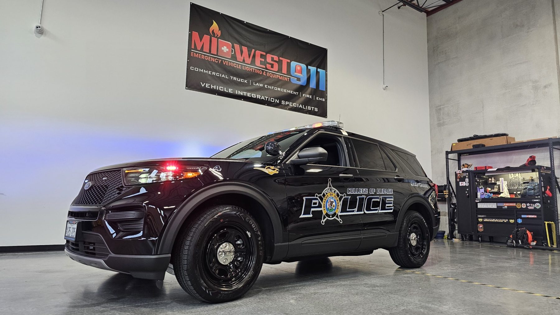 College of DuPage – 2024 Ford PIU, Whelen CenCom Carbide - Midwest911, Inc.